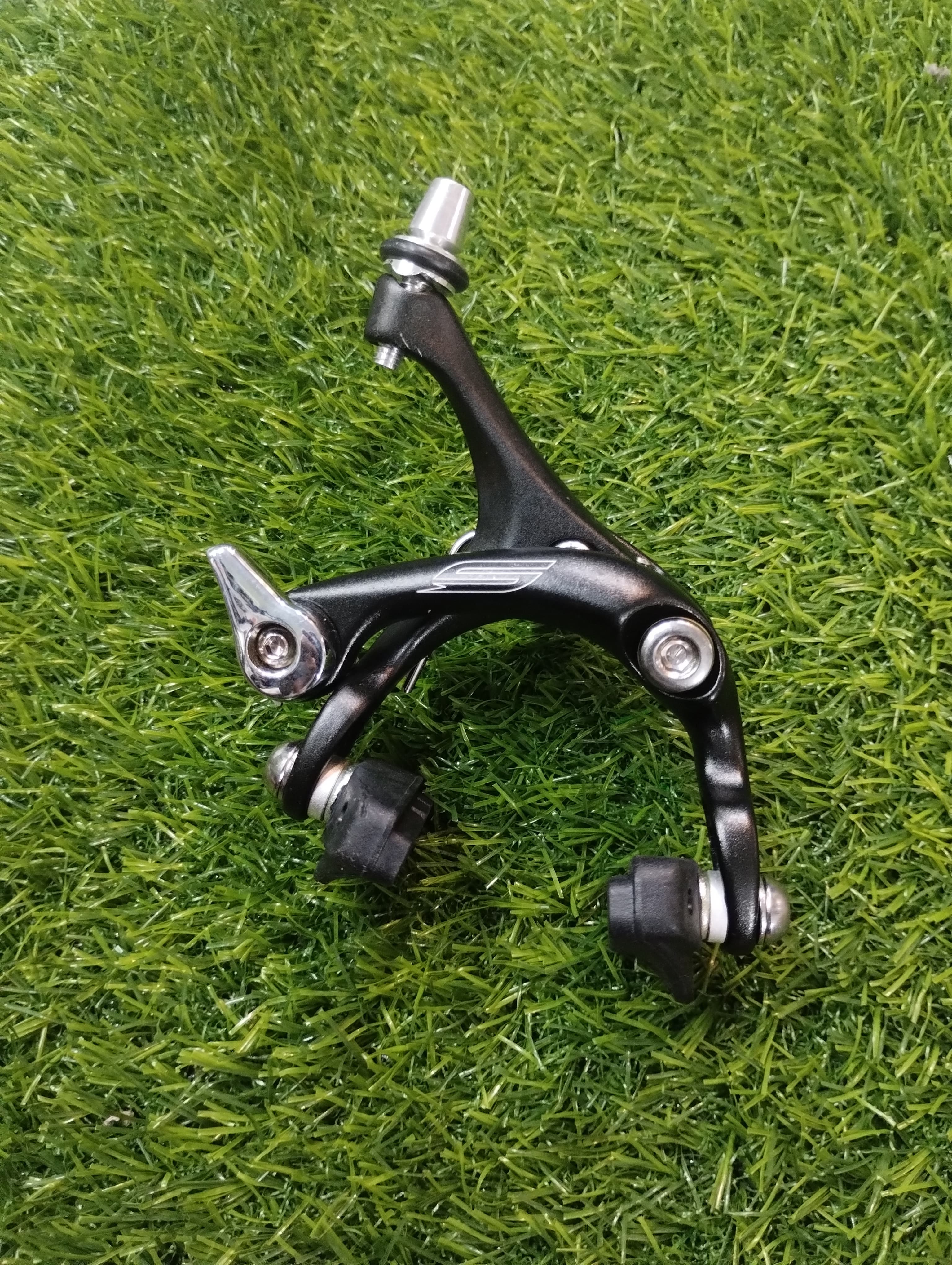 Rim Brake Caliper Set Front and Rear Black